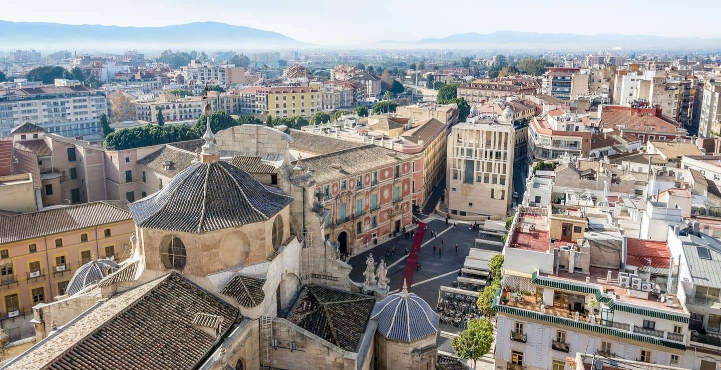 Cuál es el significado simbólico de la letra "L" - Diario Murcia